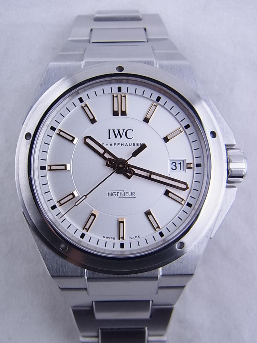 IW323906高価買取事例－IWC インヂュニア IW323906 シルバー(中古)｜時計買取のピアゾ